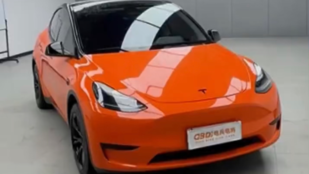 TESLA LUXURY CAR - COS.TV