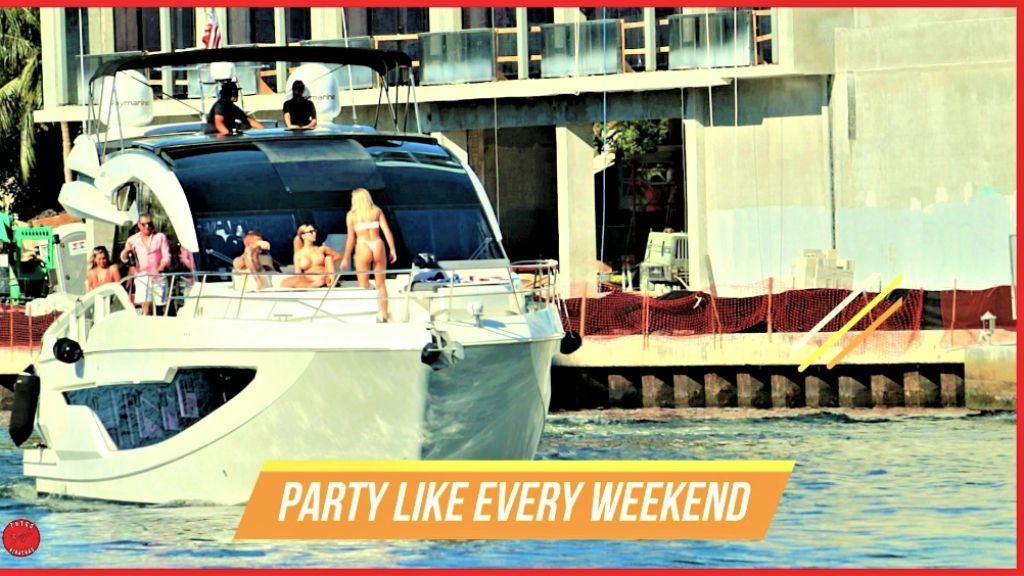 Weekend Party in Miami River # ballenitafeliz - COS.TV