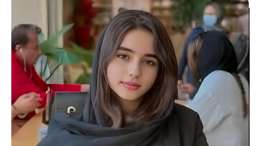 media_1699111781473325.mp4 - COS.TV