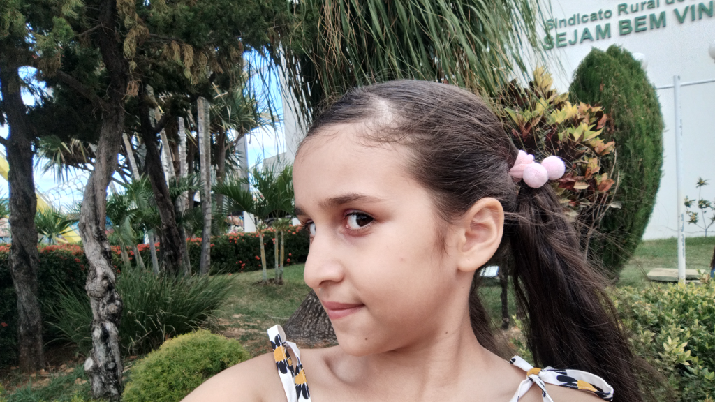 AS MENINAS # Esther 😃😃😃😃😃😃😃 - COS.TV