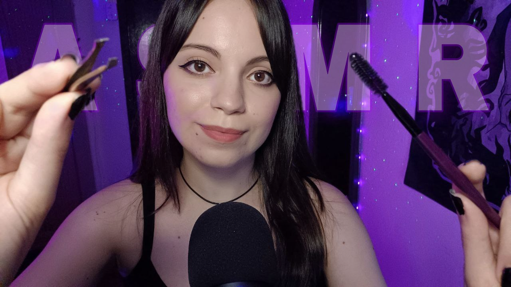 ASMR - Fazendo sua sobrancelha, mas vai demorar (roleplay) - COS.TV