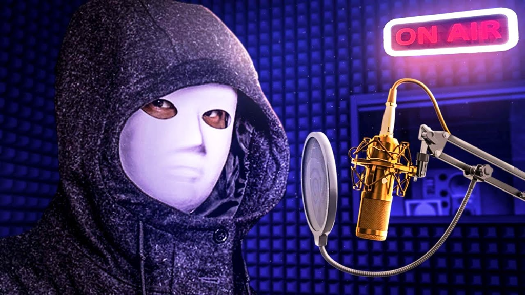 I Brought a Masked Rapper to the Studio and He Killed My Beat - COS.TV